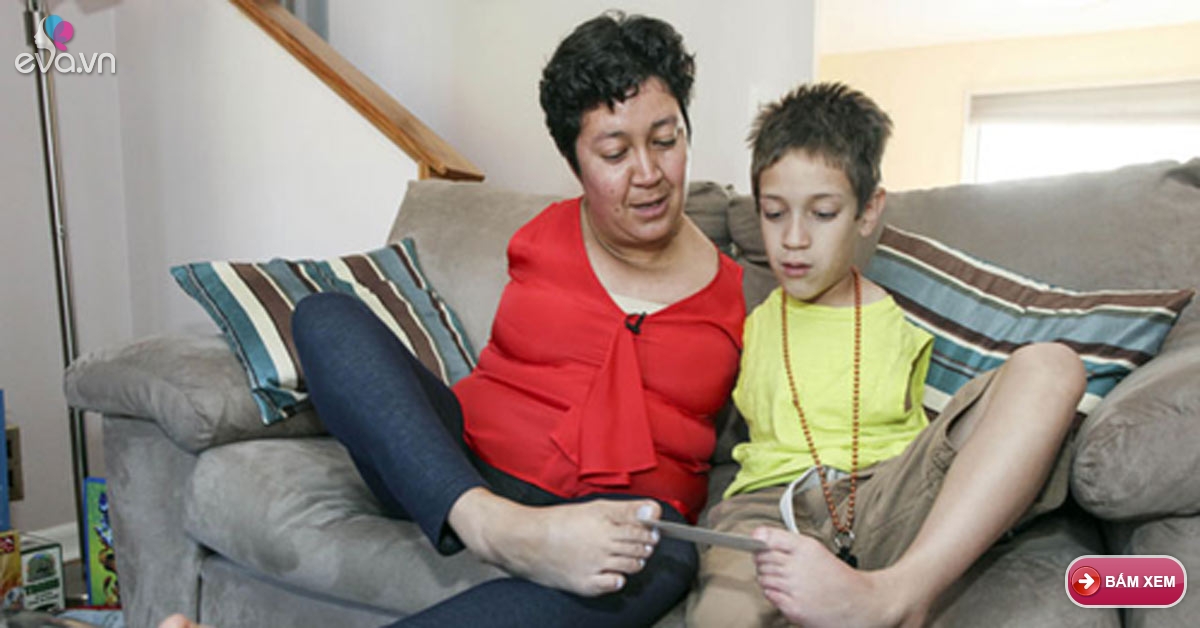 Cặp mẹ con không tay khiến triệu người ngưỡng mộ