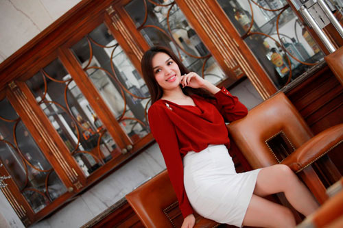 HH Đông Nam Á Diệu Hân lần đầu đóng phim