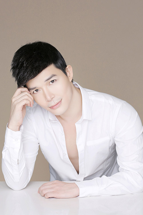 Nathan Lee tái xuất trong đêm chung kết BNHV