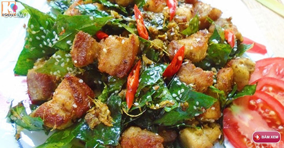 Thịt ba chỉ đảo lá mắc mật thơm nức mũi