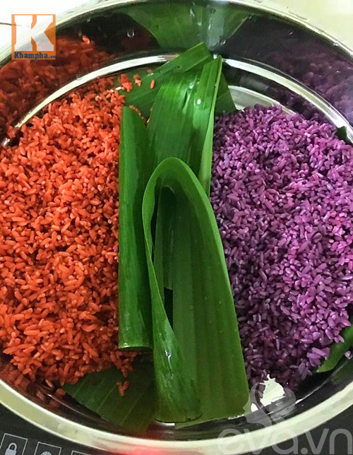 Xôi ngũ sắc đẹp mắt cho ngày đầu tháng