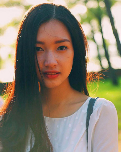 Lê Trần Ngọc Trân:cận cảnh nhan sắc thí sinh đang gây bão mạng tại HHVN 201