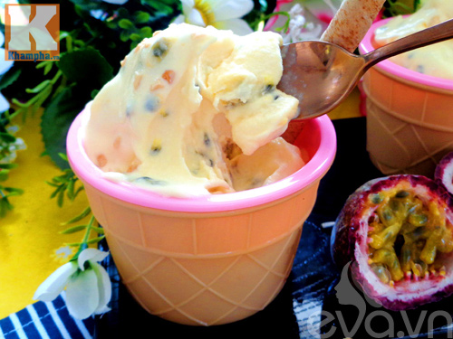 Kem chanh leo mịn màng thơm mát