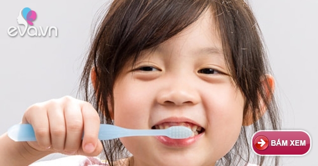 Bí quyết giúp trẻ đánh răng sạch tinh của mẹ thông thái | Làm mẹ