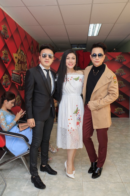 Lần đầu tiên, Quách Tuấn Du đi chấm giọng chính cha nuôi - danh ca Ngọc ...