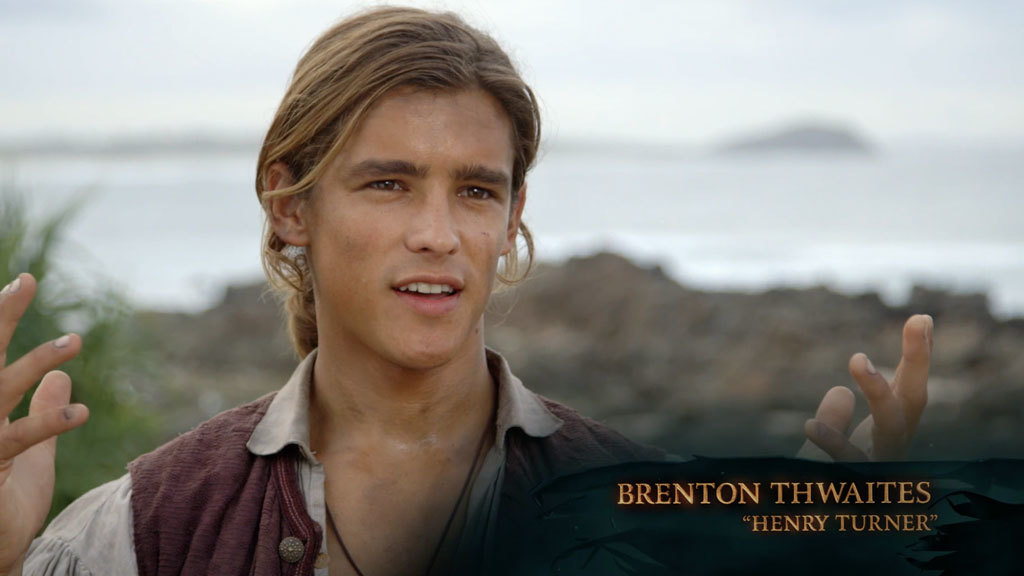 Cướp biển Caribbean 5: Hoá ra, Jack Sparrow thời trẻ lại mê hoặc như thế!