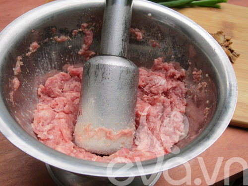 Đổi món với chả mọc hấp