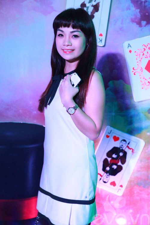 DJ Oxy xuất hiện gợi cảm trước ngày cưới