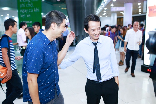 Ngô Thanh Vân rạng rỡ chúc mừng phim mới của đạo diễn Rừng Na Uy