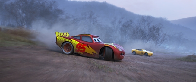Vương quốc xe hơi 3: Huyền thoại Lightning McQueen có nguy cơ giải nghệ