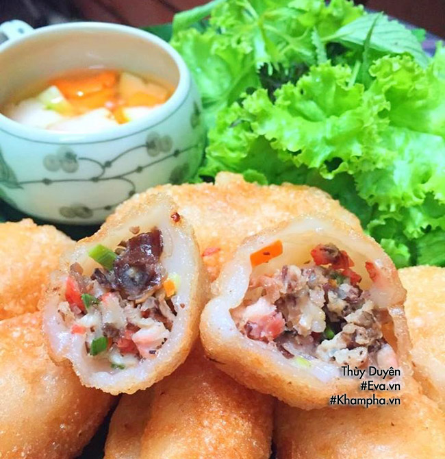 Cách làm bánh rán mặn đơn giản đúng chuẩn mềm trong giòn ngoài - Bếp Eva