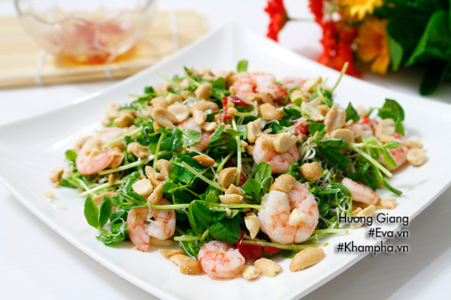 Cách làm gỏi tôm rau mầm vừa ngon miệng lại vừa sạch