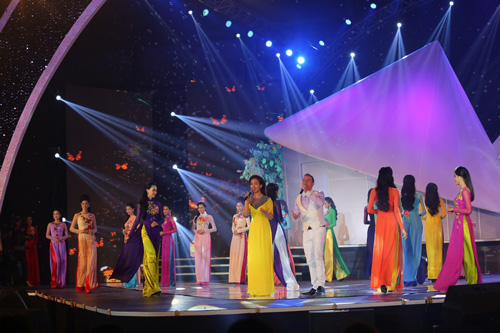 HHVN 2014: Rực rỡ nhan sắc thí sinh phía Nam